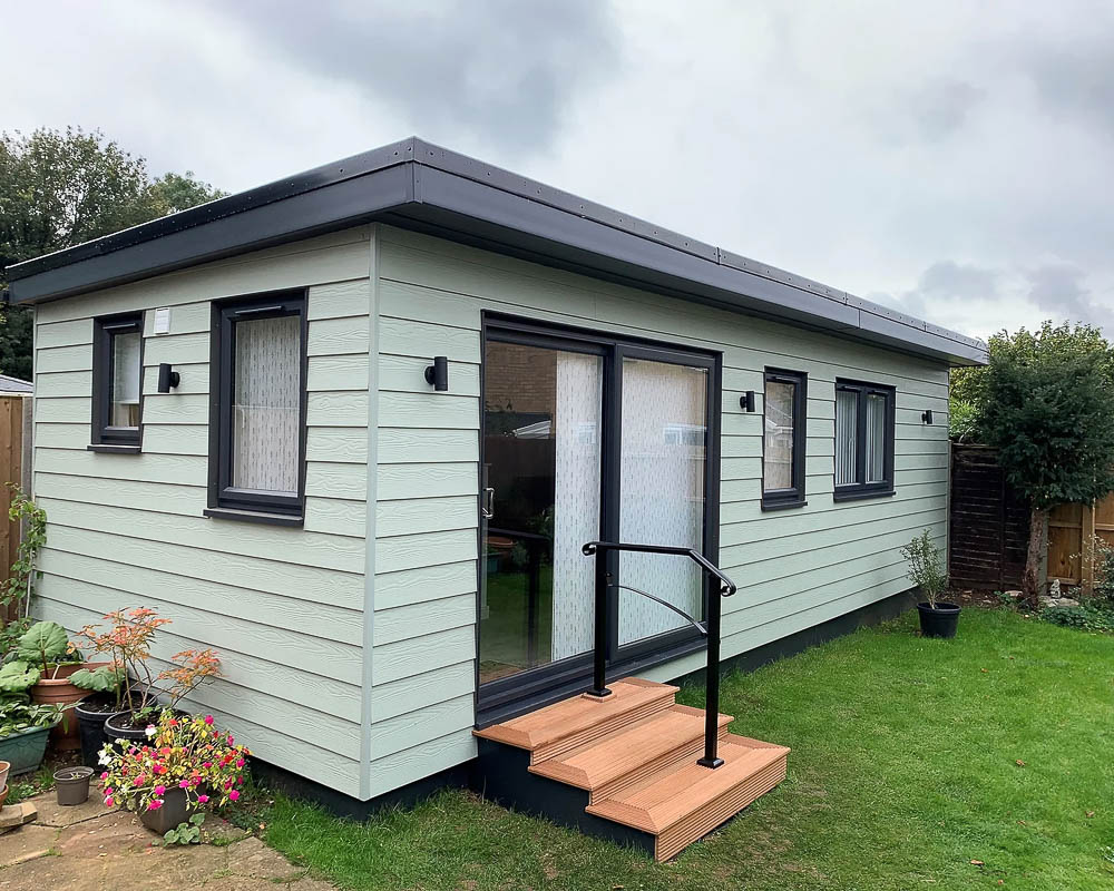 Garden Living Annexes by AMC Garden Rooms